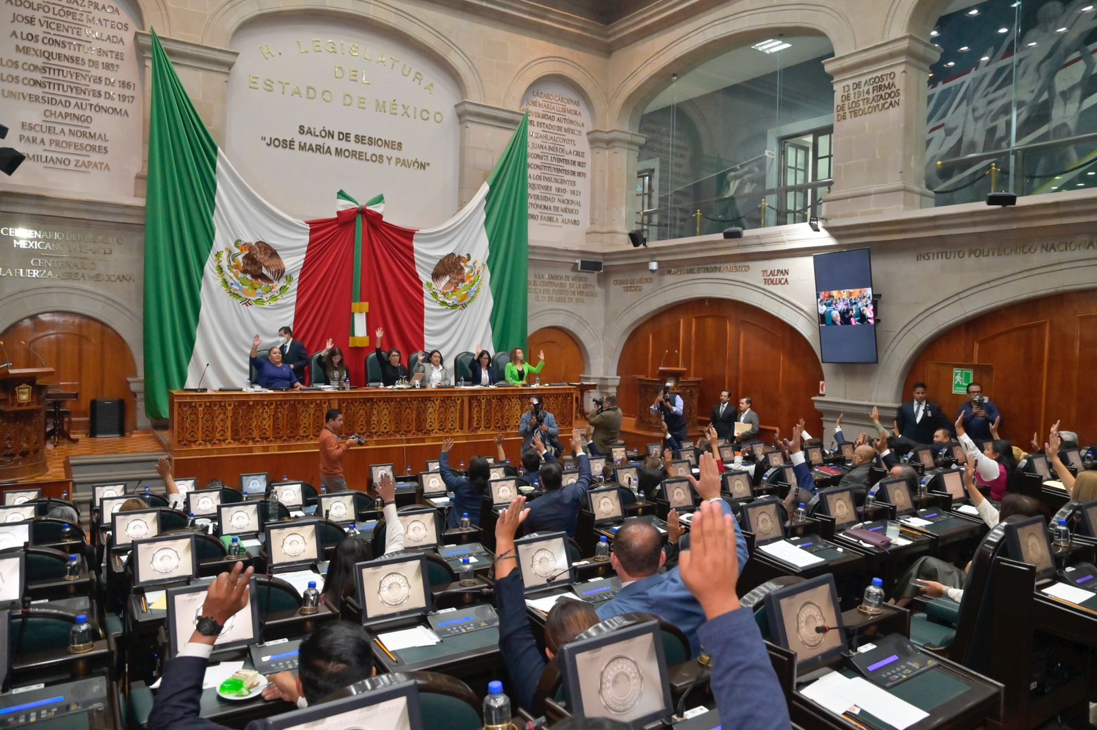 Aprueba Congreso nueva estructura del gobierno estatal - Prensa Animal