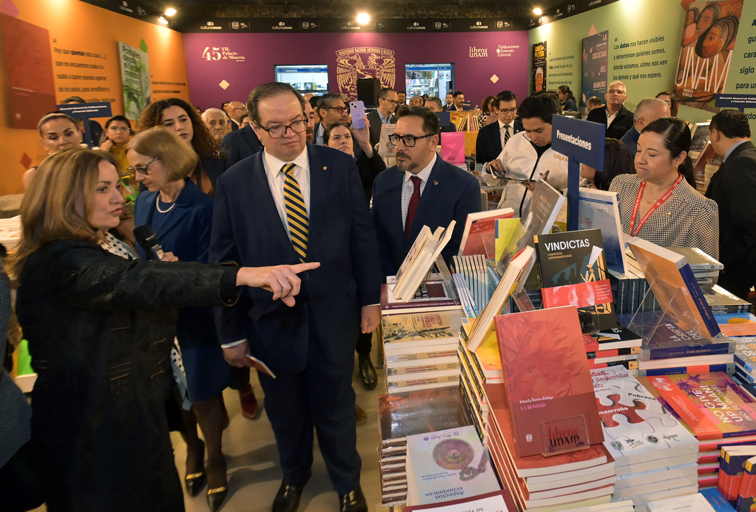 Inauguran la 45 Feria Internacional del Libro - Prensa Animal