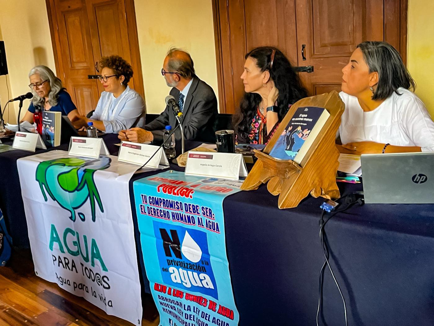 Se presentó el libro El agua en nuestras manos - Prensa Animal
